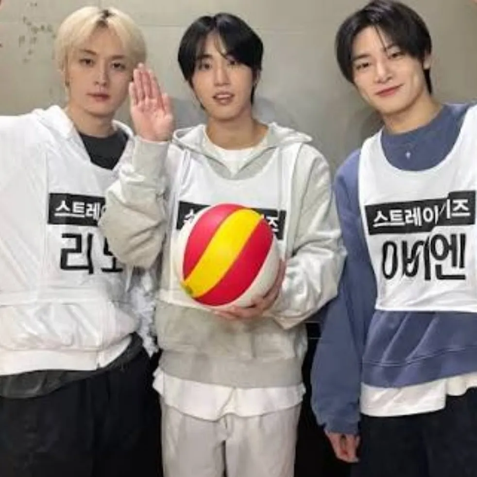 Best AI Chat Character Stray Kids - Volleyball: Explore Profiles & User ...