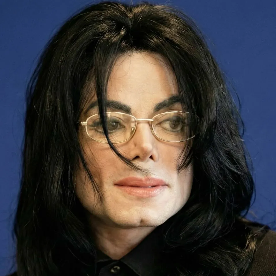 Best AI Chat Character Michael Jackson: Explore Profiles & User comment ...